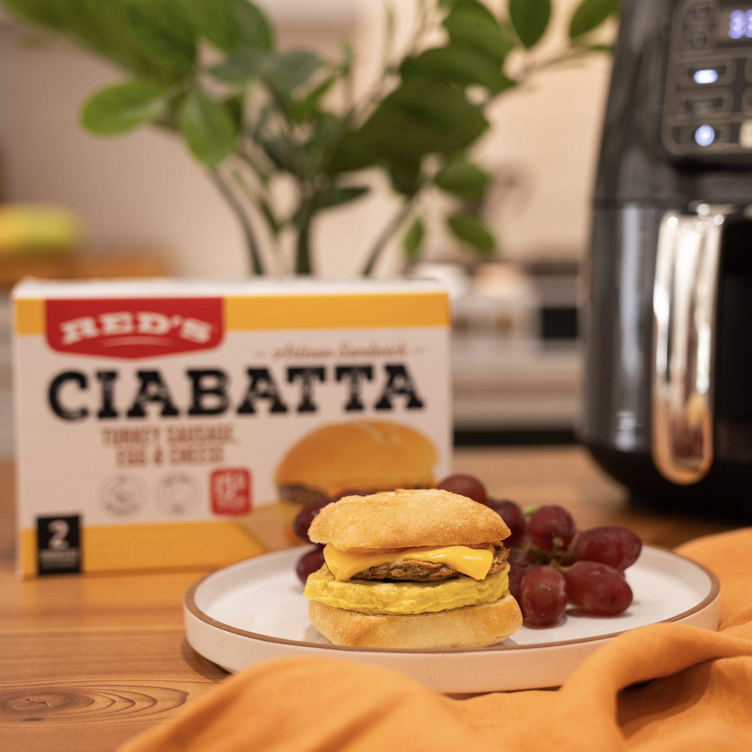 Club Rojo | Red's All Natural